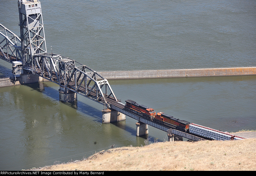 DPUs BNSF 4114 and 4514